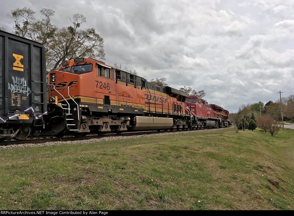 BNSF 7246, Ch 9546, and KCS 4780 wait for green